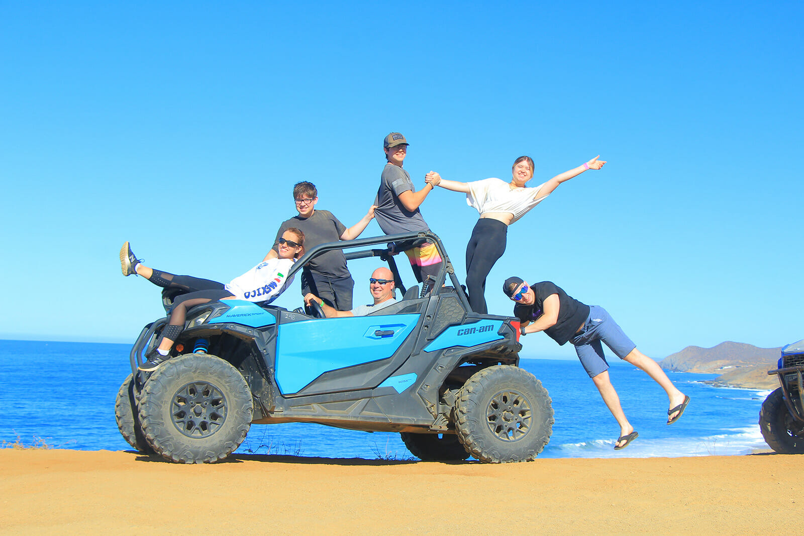 Side By Side – Sports Adventure - Funcabo