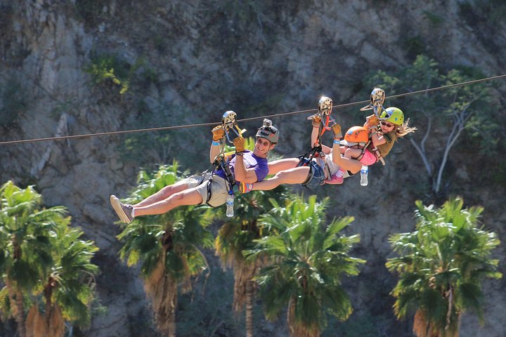 Monster Ziplines - Funcabo